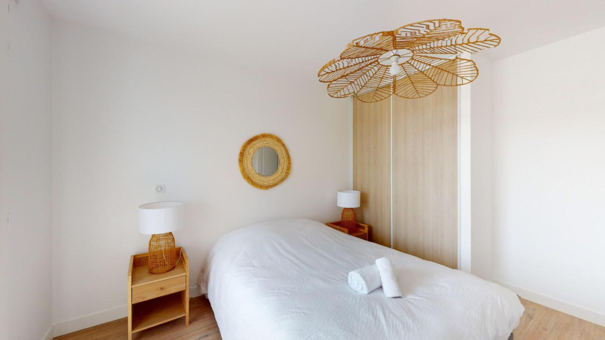 Apartment rental 2 rooms 44m² à 1475€ Clichy (92110)